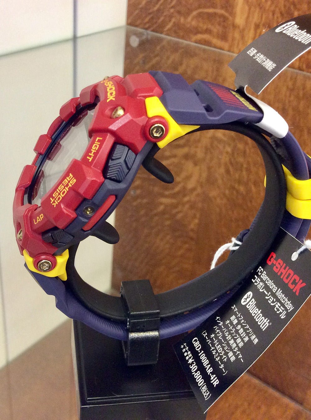 CASIO G-SHOCK G-SQUAD FC Barcelona Matchday GBD-100BAR-4JR – japan-select